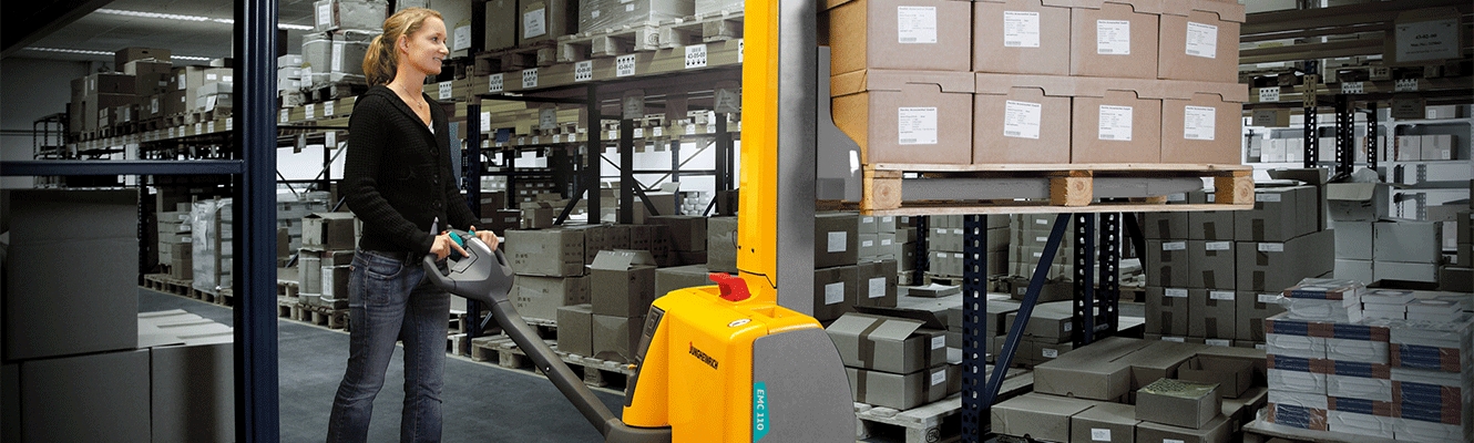 Jungheinrich Stacker Truck 1-1.6 tons for all industrial applications